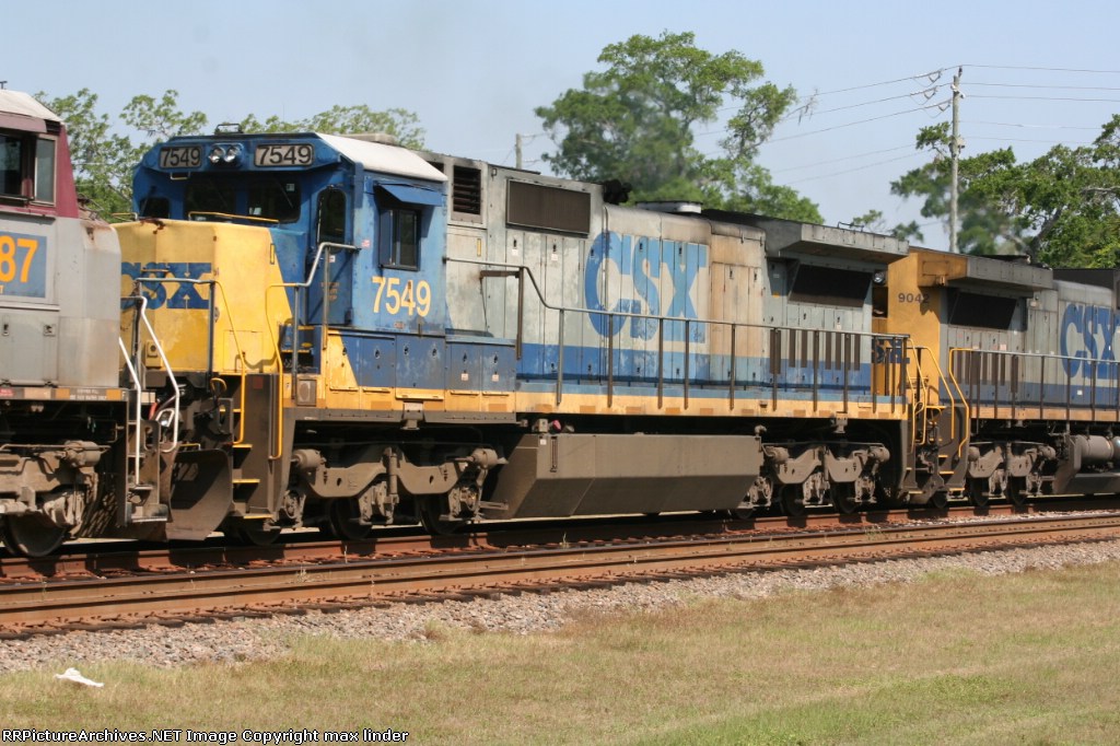 CSX 7549